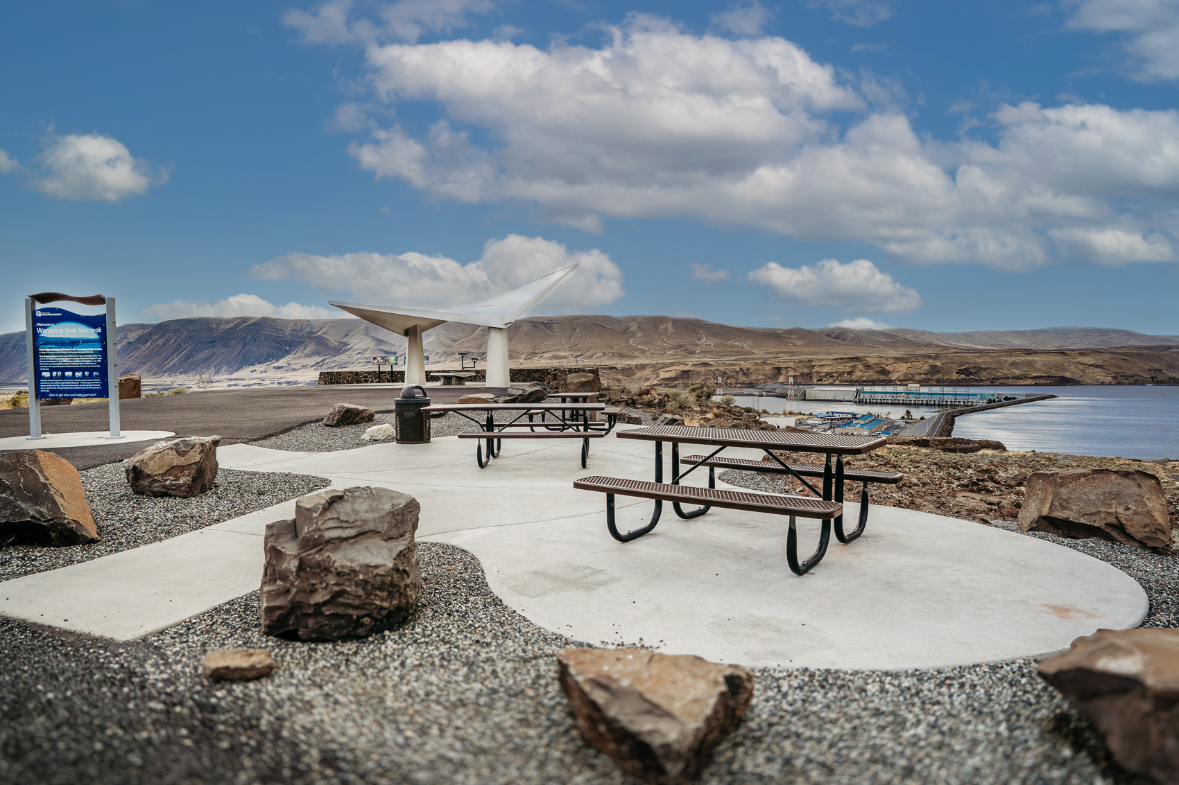 Wanapum Dam Overlook - 509River.org